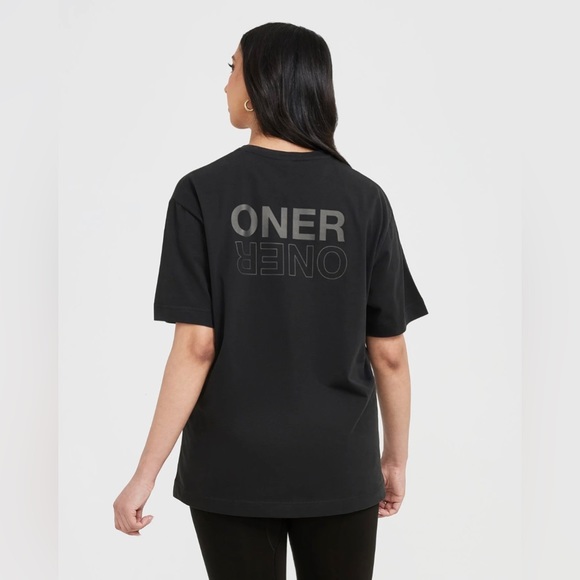 Oner Active | Tops | Oner Active Graphic Oversized Mirror Tshirt Xs ...